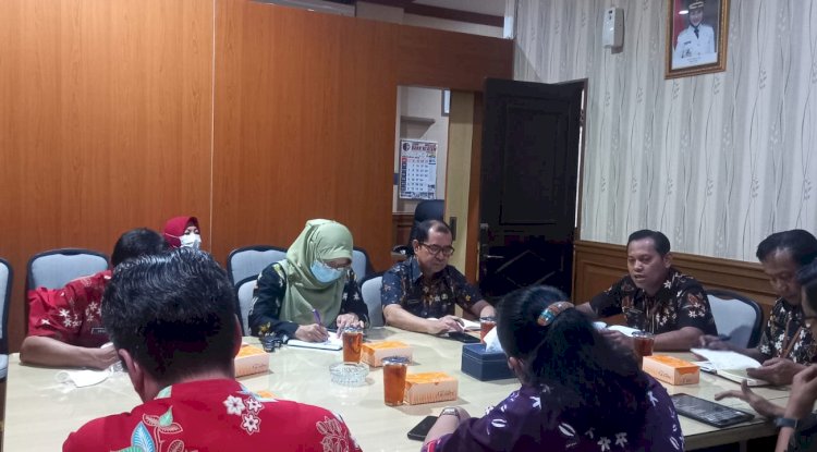 Rapat Pembangunan Pasar Gede Klaten - Dinas Koperasi Usaha Kecil ... Rapat Pembangunan Pasar Gede Klaten - Dinas Koperasi Usaha Kecil ...
